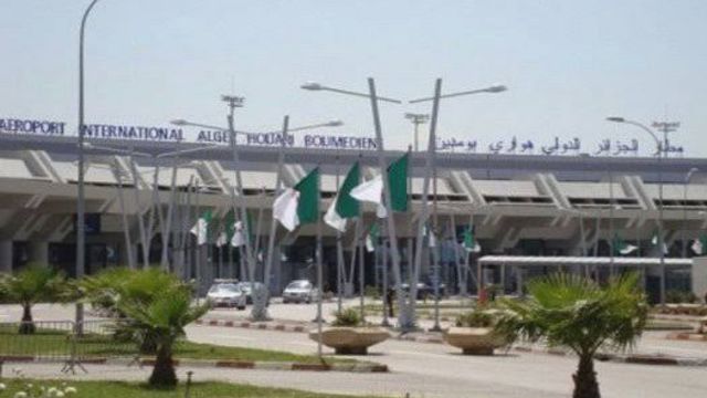 L'aéroport d'Alger lance le nouveau service de transport « Car On Line ...