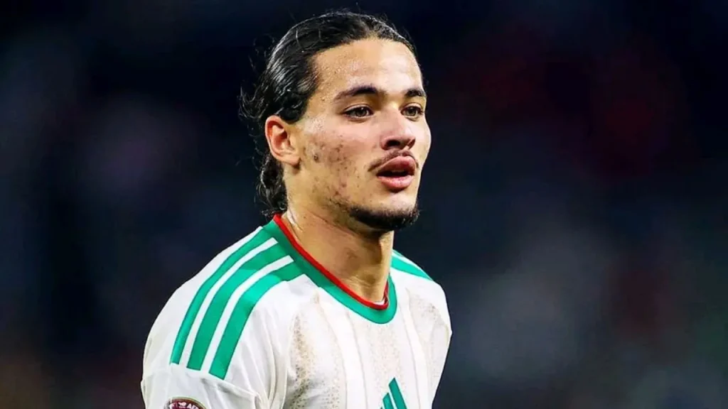 L’Algérien Anis Hadj Moussa séduit Liverpool - Algérie Zoom